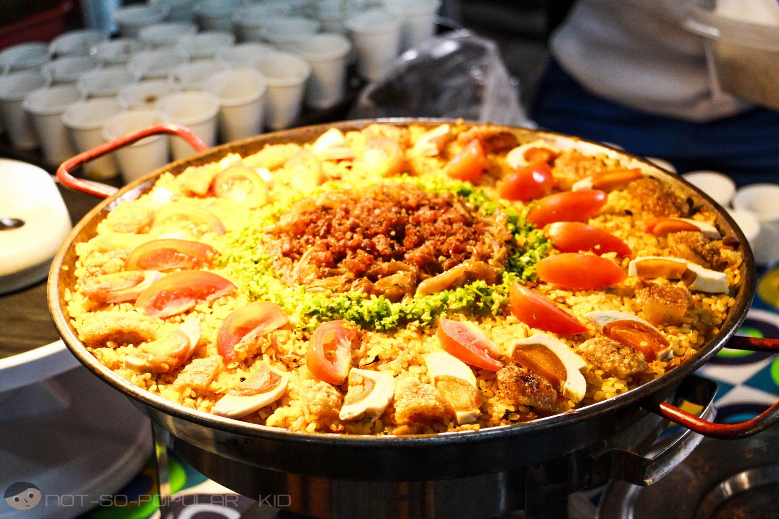 FLAVOR AVE'S Bagnet Paella || Levante Eastwood Citywalk 2 - A Not-So ...
