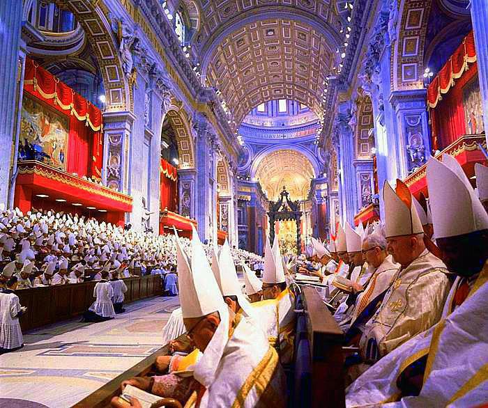 Clerical Whispers: Vatican officials pay tribute to Vatican II’s ...