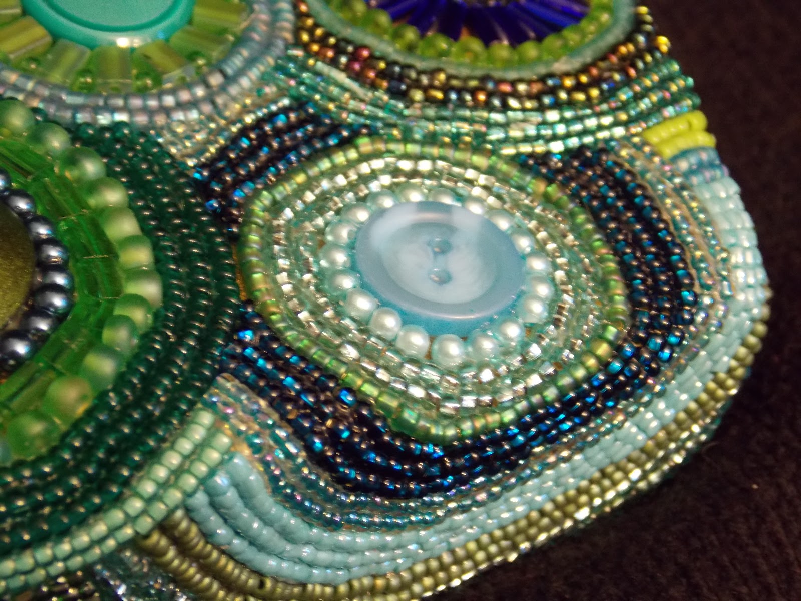 The Beaded Needle: Final Beaded Rocks