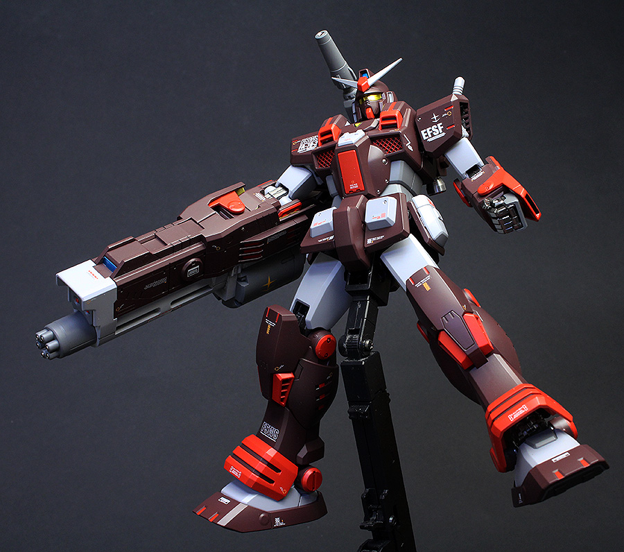 Gundam Family: P-Bandai Exclusive : MG 1/100 Heavy Gundam Painted Build