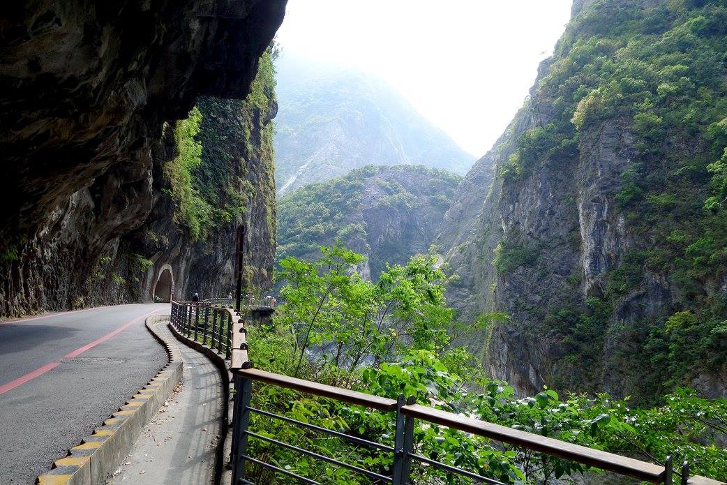 A Taroko Gorge Day Trip From Taipei
