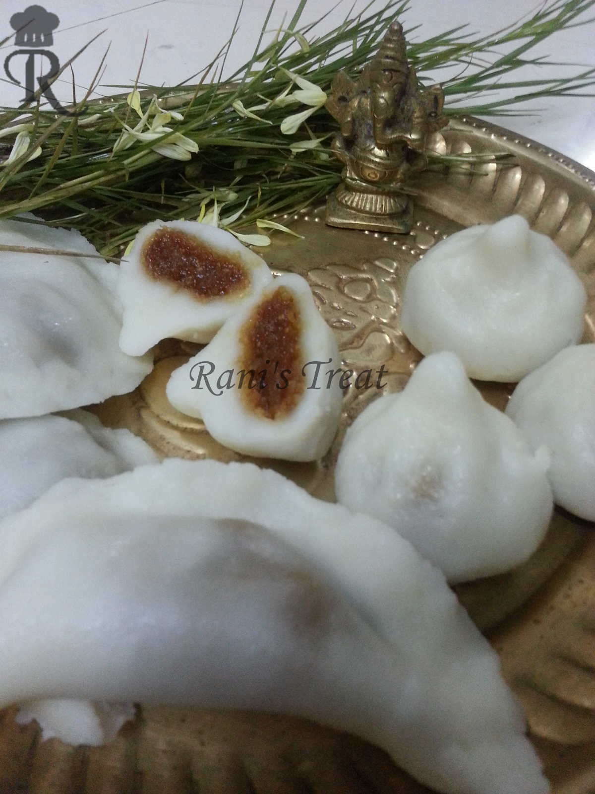 Rani's Treat: Thengai Poorana Kozhukattai (Rice Dumpling with Coconut ...