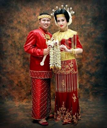 " SANGGAR NUSANTARA DOT COM " | Jakarta: Sewa baju pengantin BUGIS ...