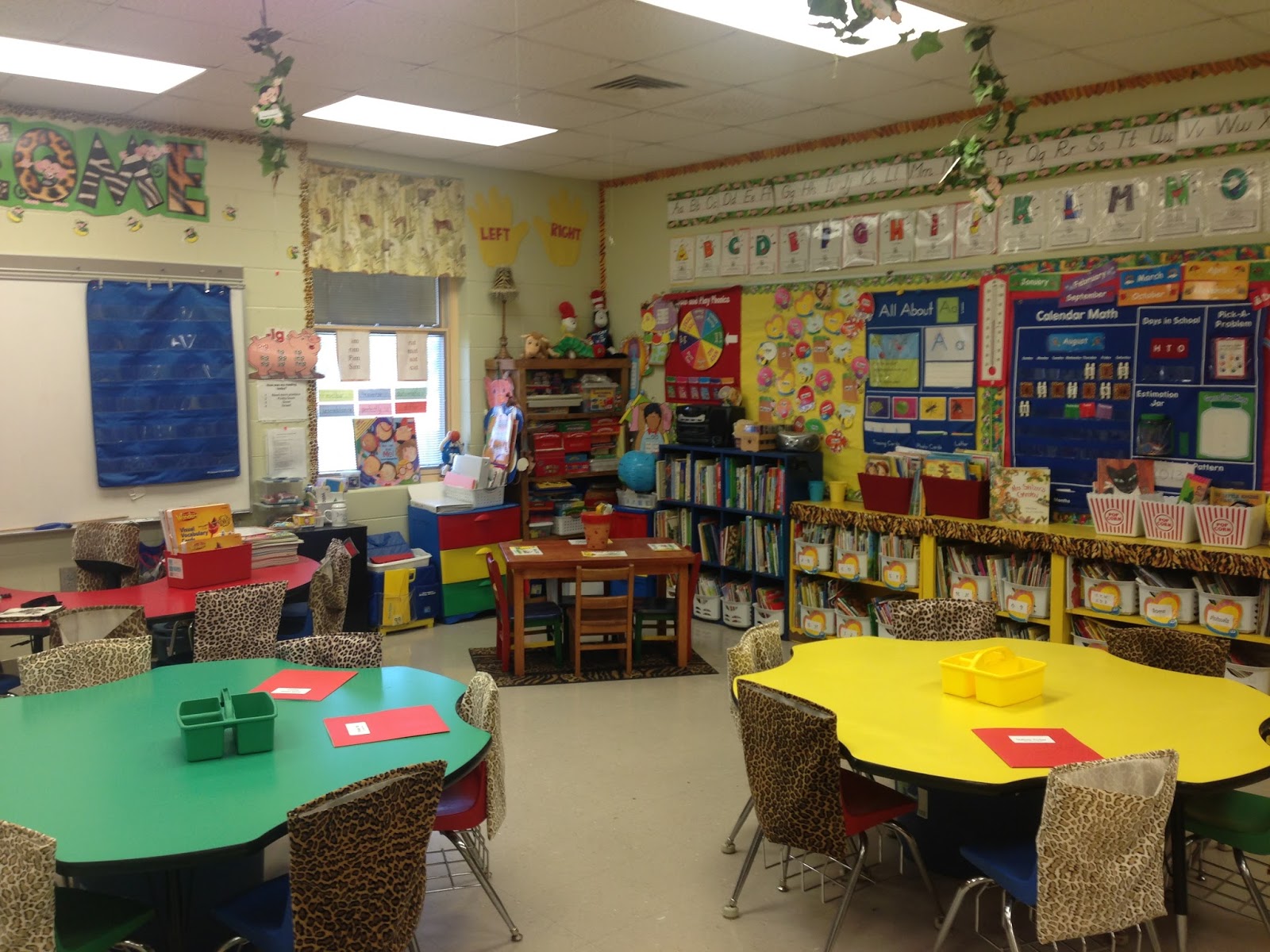 187 Days with Mrs. Hayes: Monday Funday! Classroom Spotlight: Mrs. Holmes