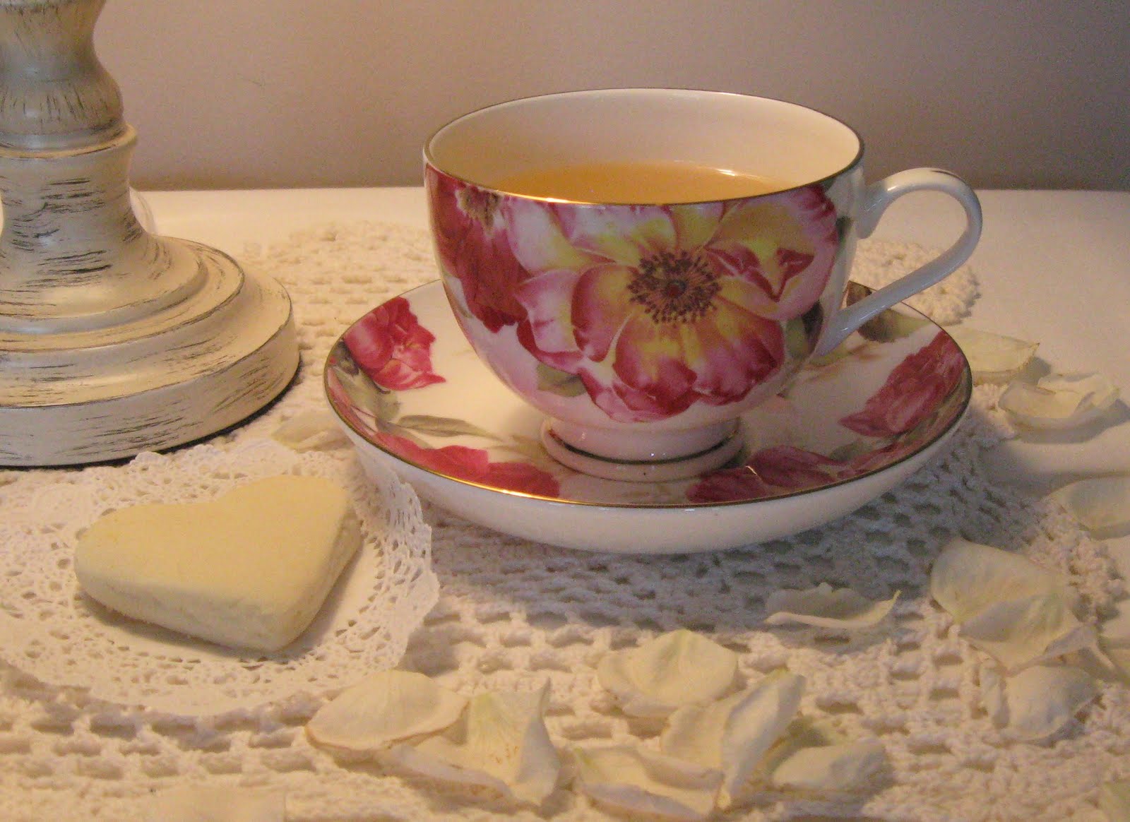 Rose Chintz Cottage: Tea Time Tuesday