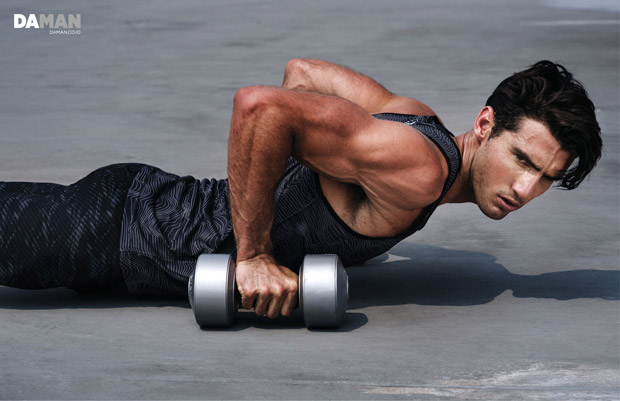 milano model: ON THE EDGE OF GLORY / MITCHELL WICK BY WONG SIM FOR ...