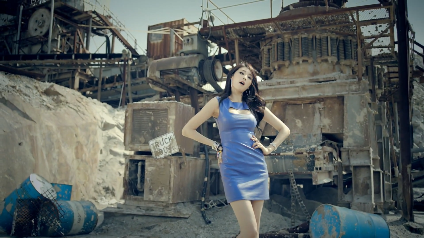 I cry like Yuko Oshima: Kpop: 9Muses - Gun (건)