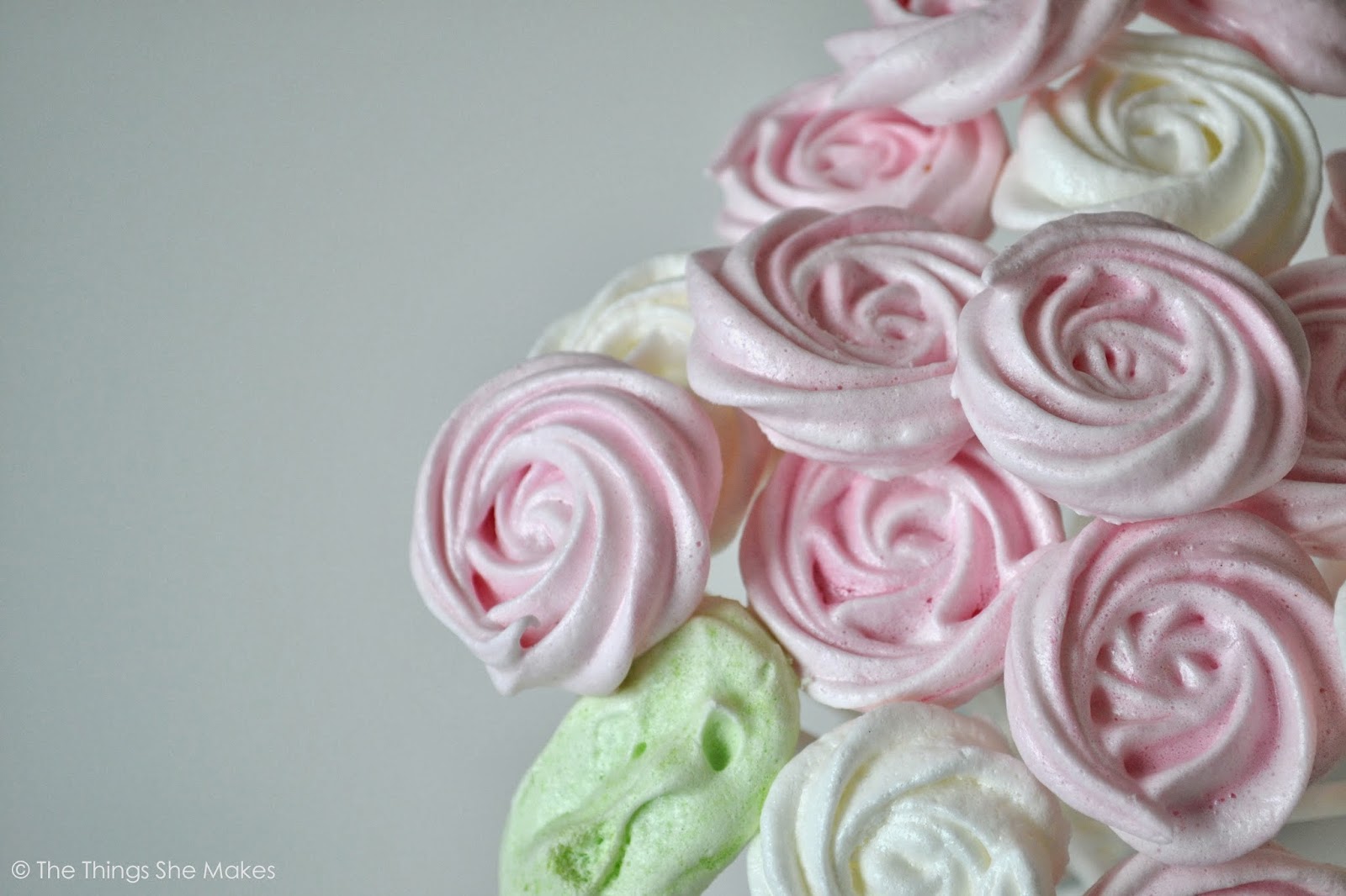 How to Make Meringue Roses | The Things She Makes