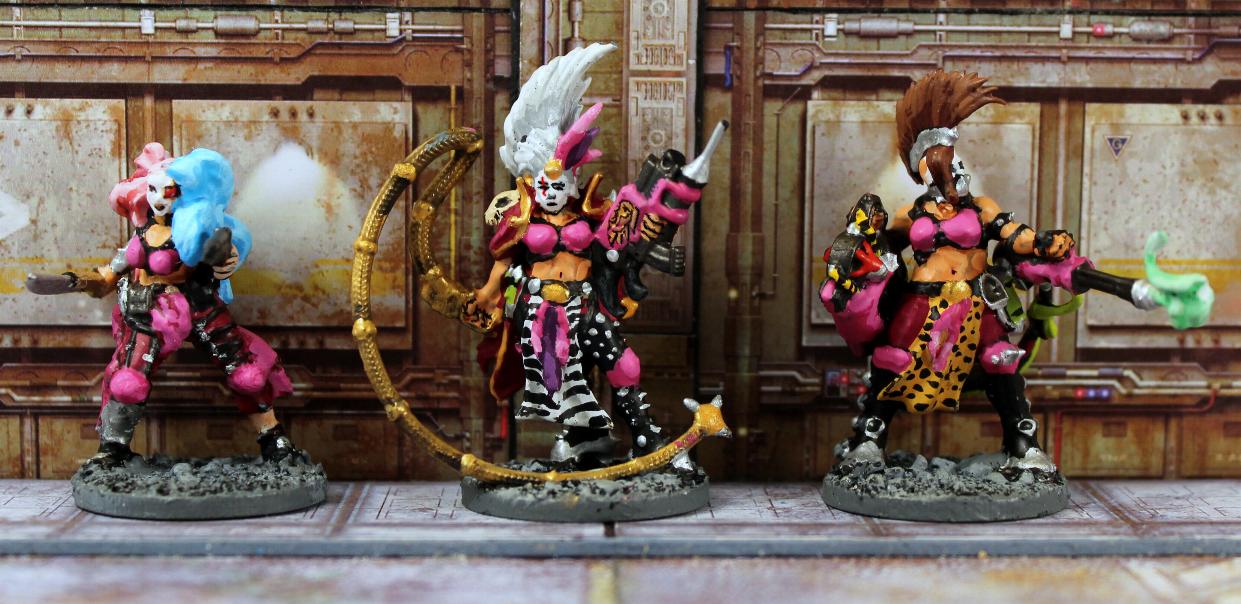 Vampifan's World of the Undead: Necromunda: House Escher Gangers 02