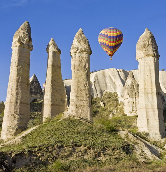 THE WORLD GEOGRAPHY: 10 Incredible Rock Pillar Landscapes