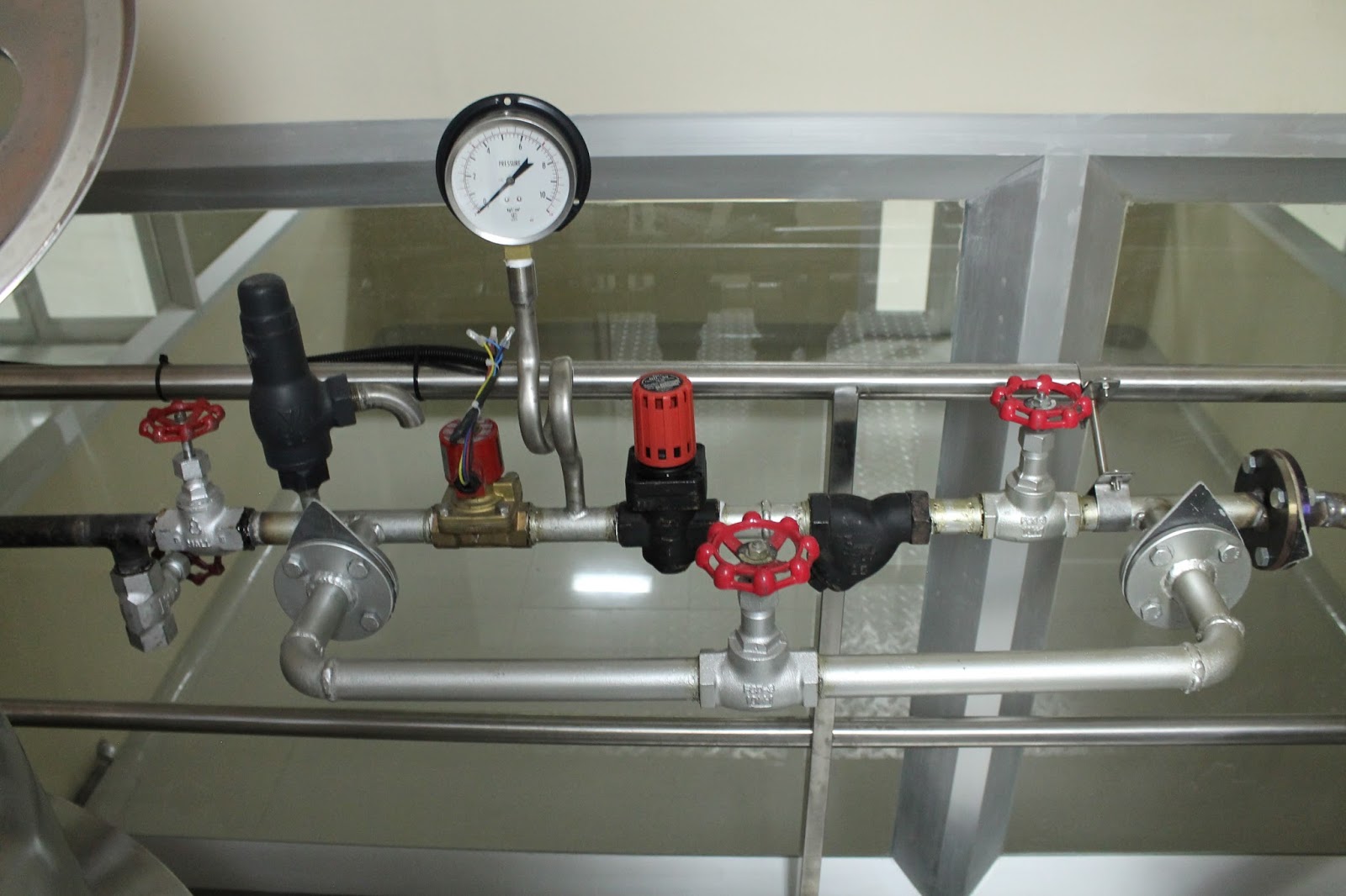 MESIN INDUSTRI FARMASI: PERLENGKAPAN / AKSESORIS RANGKAIAN STEAM