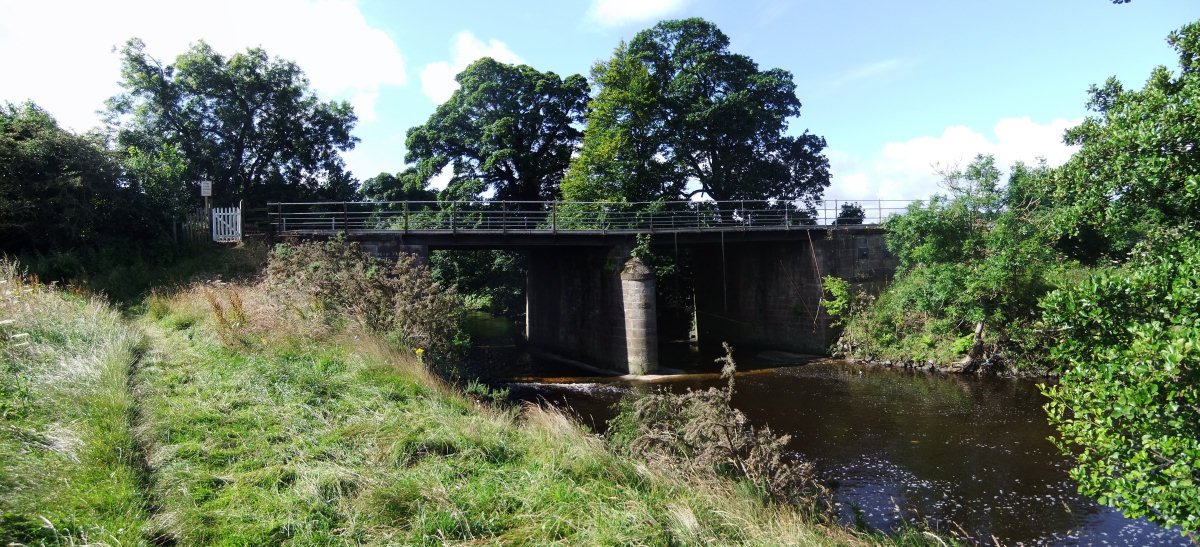 Photographs Of Newcastle: Walking the River Tyne: Corbridge to Hexham