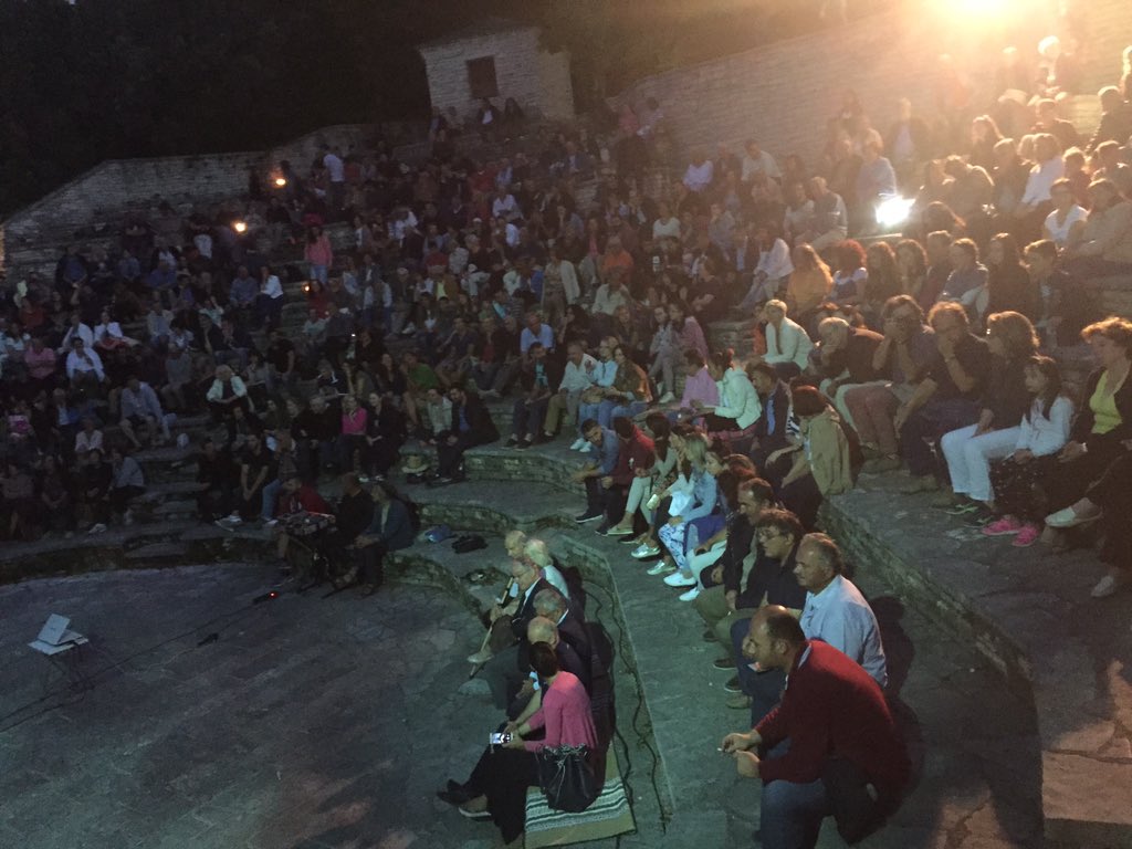 Corfu Blues and Global Views: ΓΡΗΓΟΡΗΣ ΚΑΨΑΛΗΣ ΣΤΗ ΒΙΤΣΑ ΖΑΓΟΡΙΟΥ ...