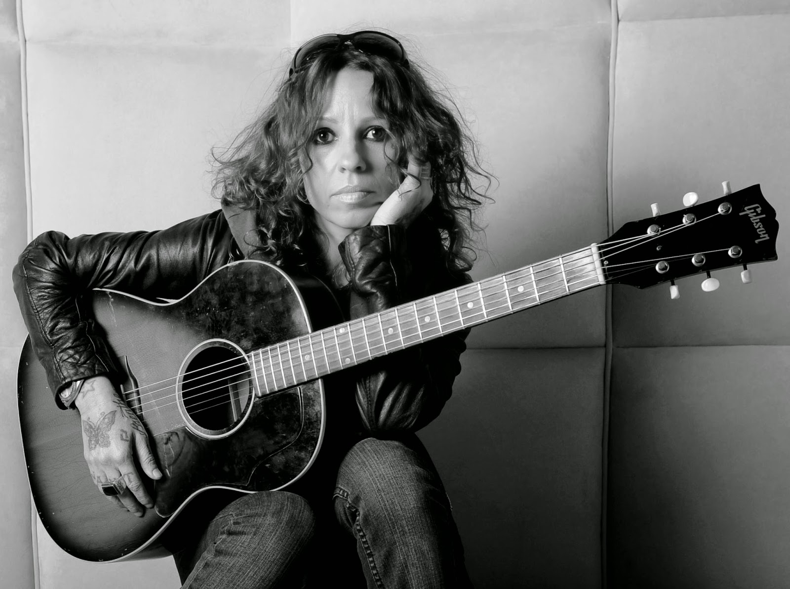 DISCOS PARA EL RECUERDO : LINDA PERRY