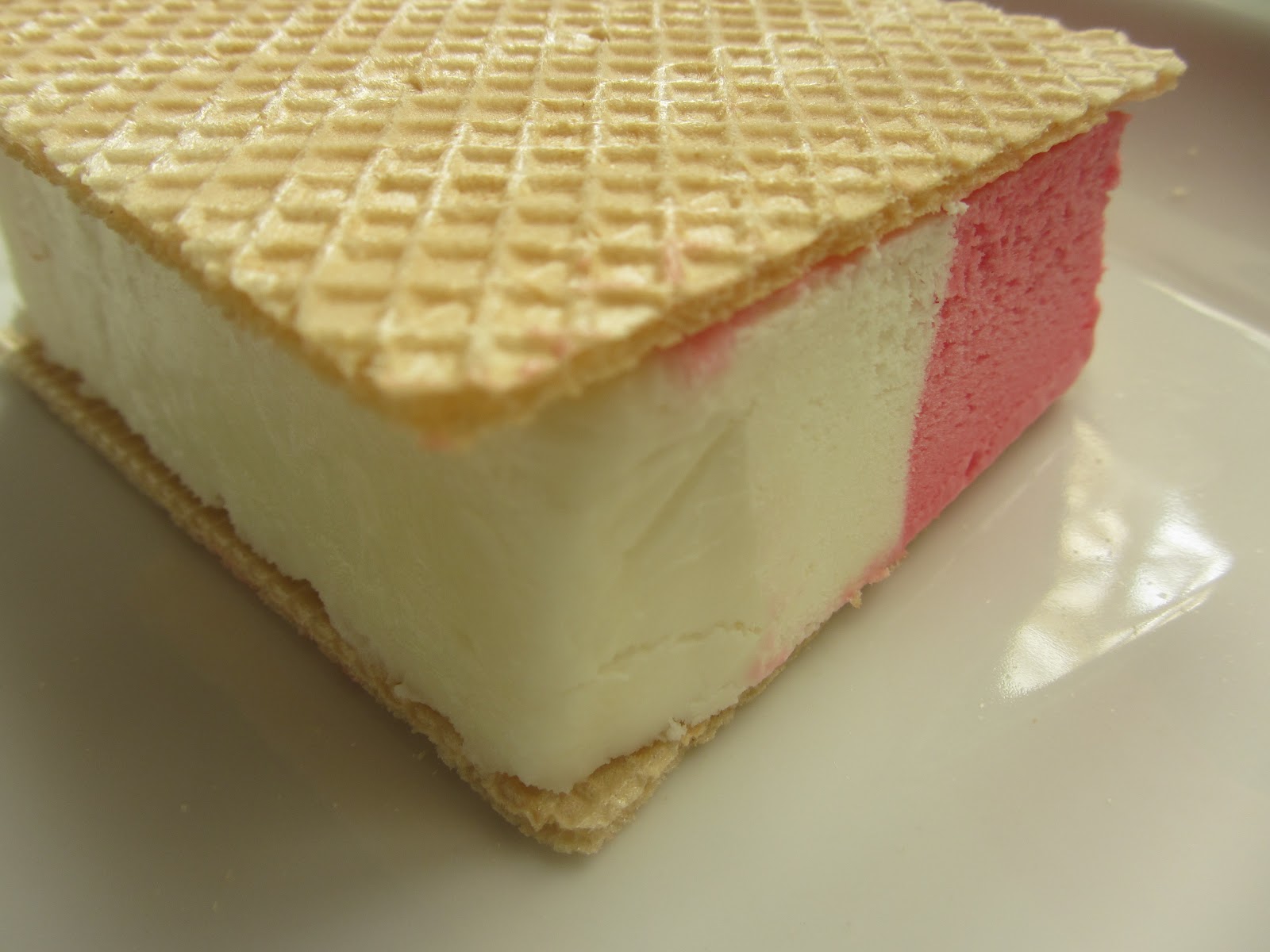 saladosypostres: Helado Corte de Nata y Grosella y 3 Premios