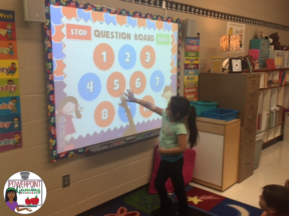 Teacher Gameroom: Replacing Nouns with Pronouns