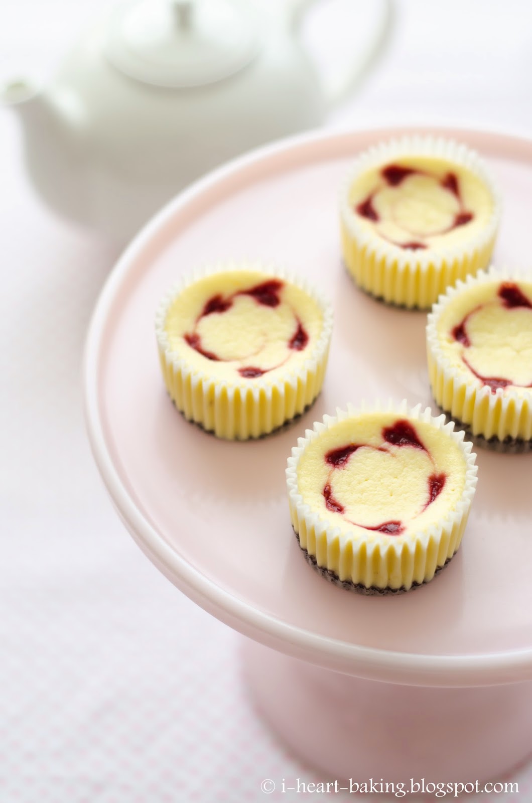 i heart baking!: mini heart individual cheesecakes for valentine's day