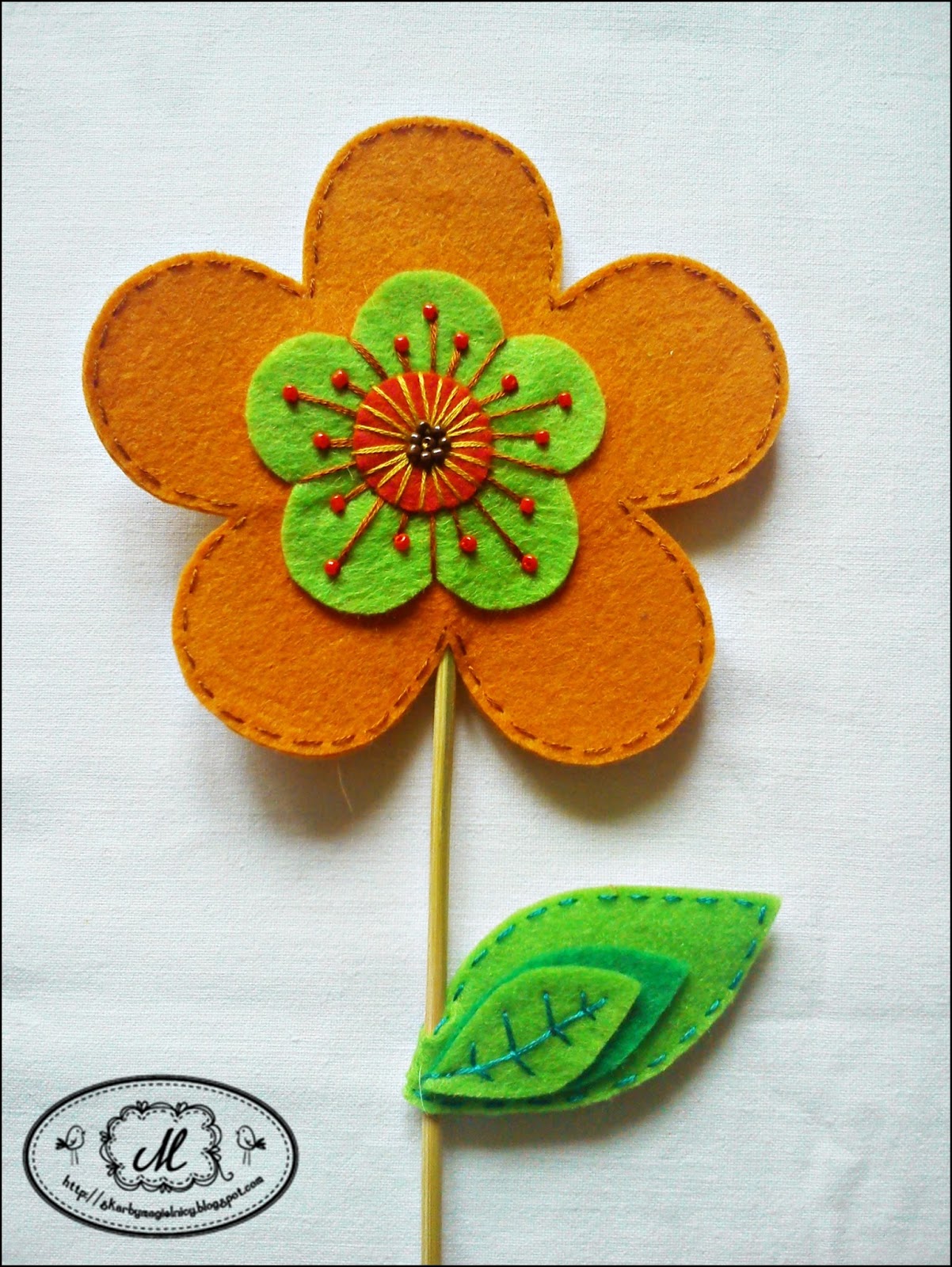 Skarby Magielnicy : Jesienne kwiaty z filcu