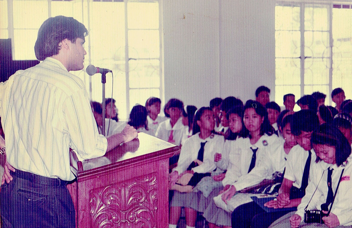 Campus Connection: Mini Press Conference, Rizal High School 1984 - 1991