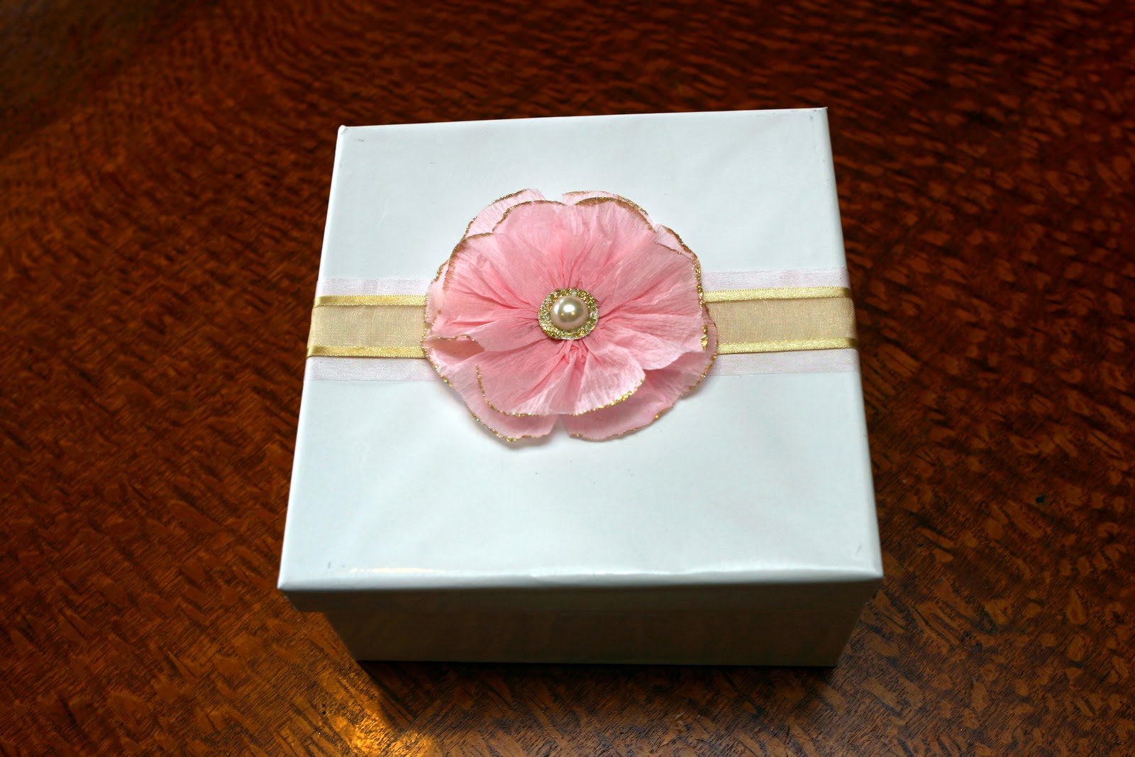 Max & Me: Pretty Gift Boxes