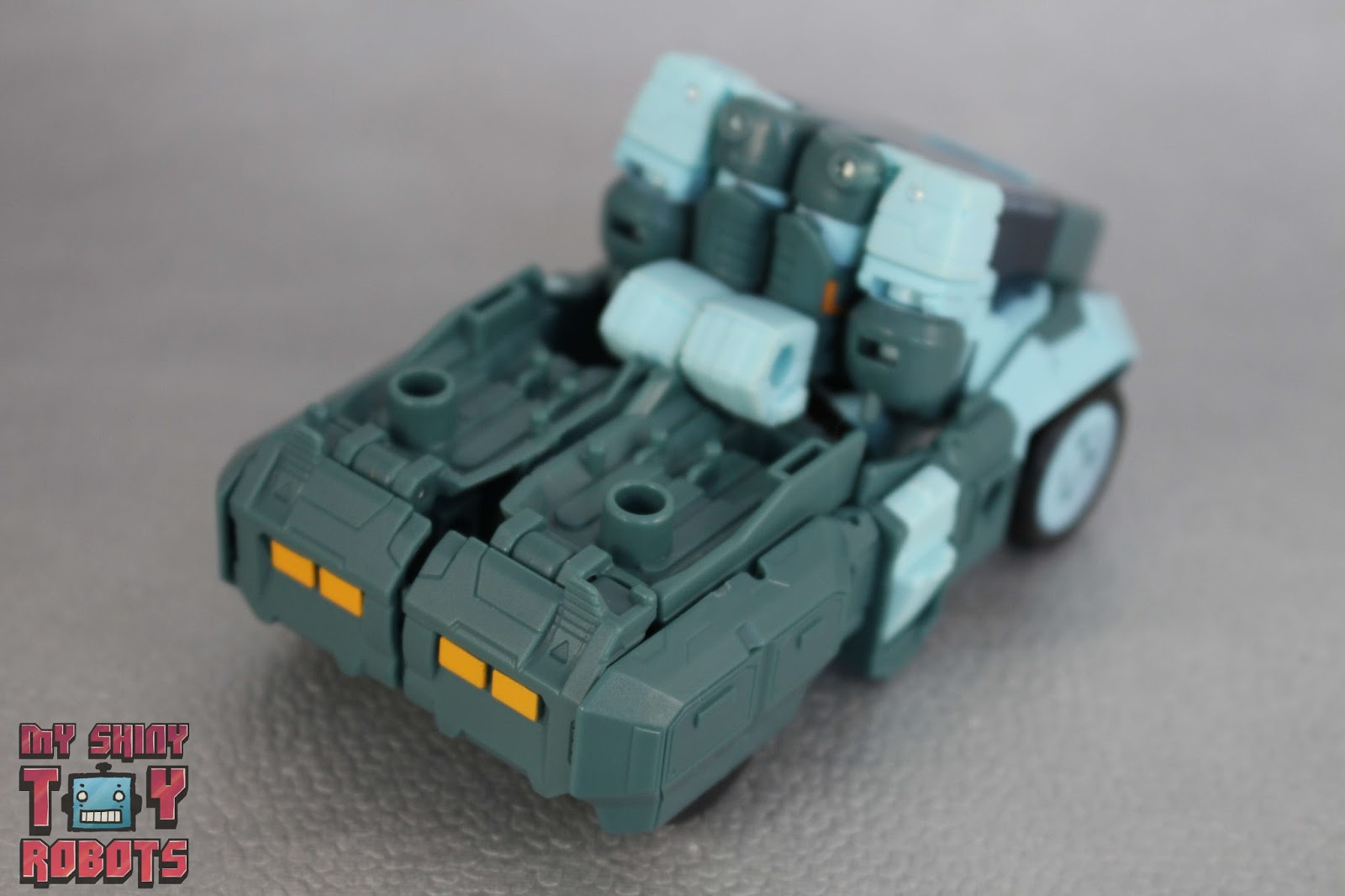 My Shiny Toy Robots: Toybox REVIEW: Transformers Legends LG-46 ...