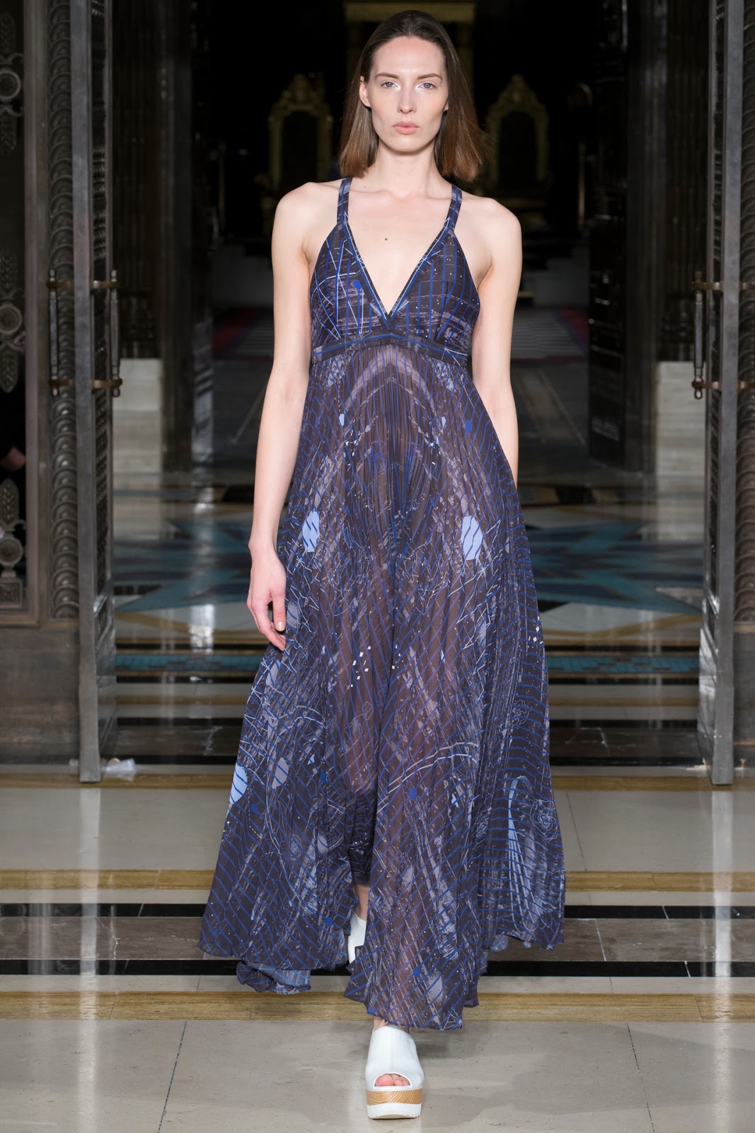 frumpy to funky: Apu Jan AW18 at London Fashion Week