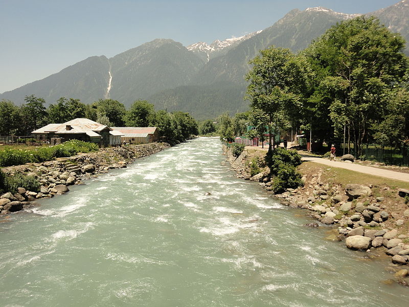 Unique Picture Around the World: Pahalgam India Tourist Attractions