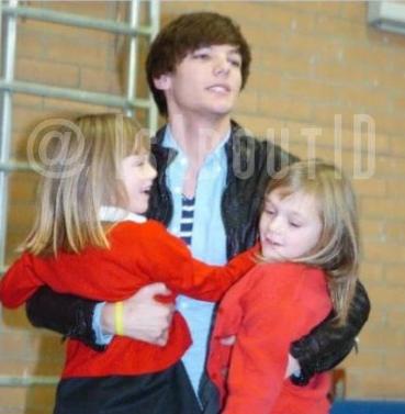 One Direction España: Las Familias One Direction----> Louis Tomlinson