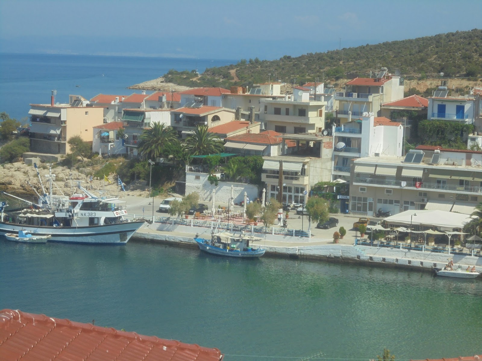 ΣΚΕΦΤΟΜΑΣΤΕ ΕΛΛΗΝΙΚΑ: ΣΕ ΚΑΤΑΣΤΑΣΗ ΕΚΤΑΚΤΗΣ ΑΝΑΓΚΗΣ ΧΩΡΙΑ ΣΤΗ ΘΑΣΟ ...