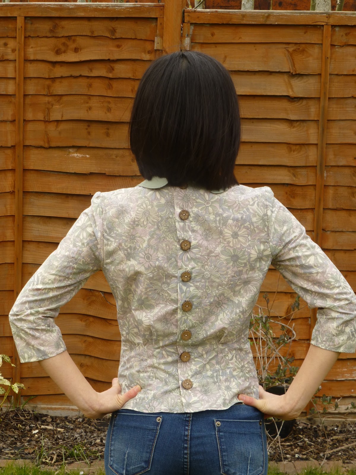Queen of Darts: 1940s fitted blouse - Sew for Victory