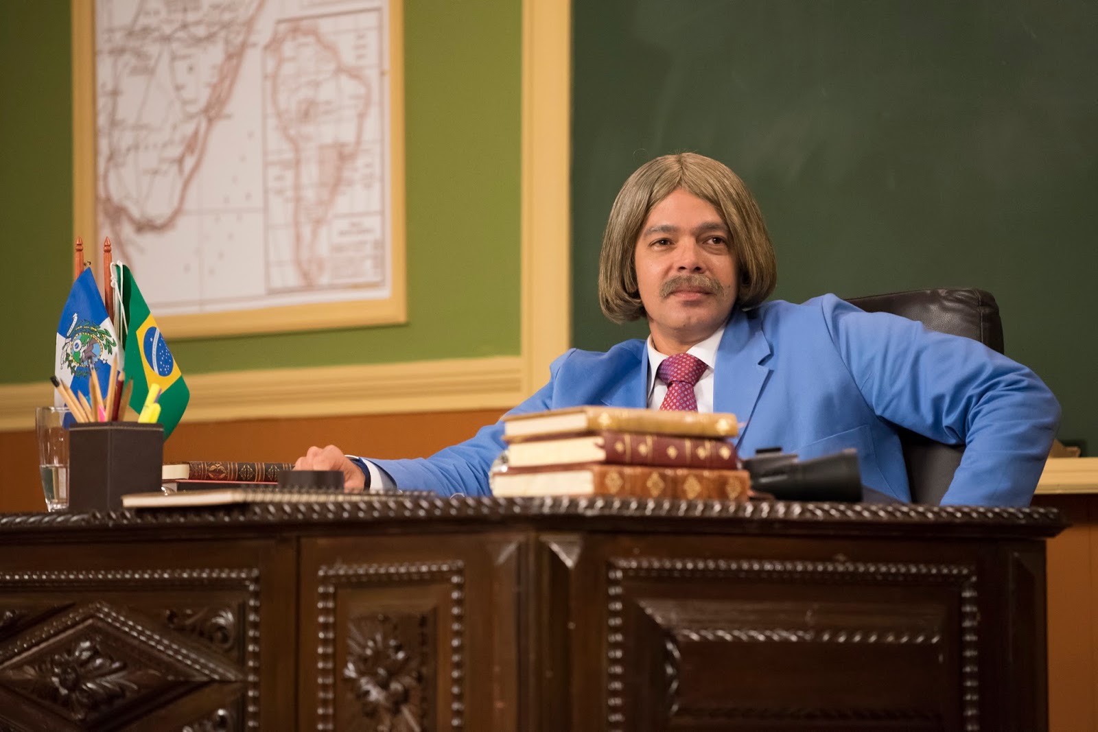 BLOG DO JORGE BRASIL: A Escolinha do Professor Raimundo volta com tudo!