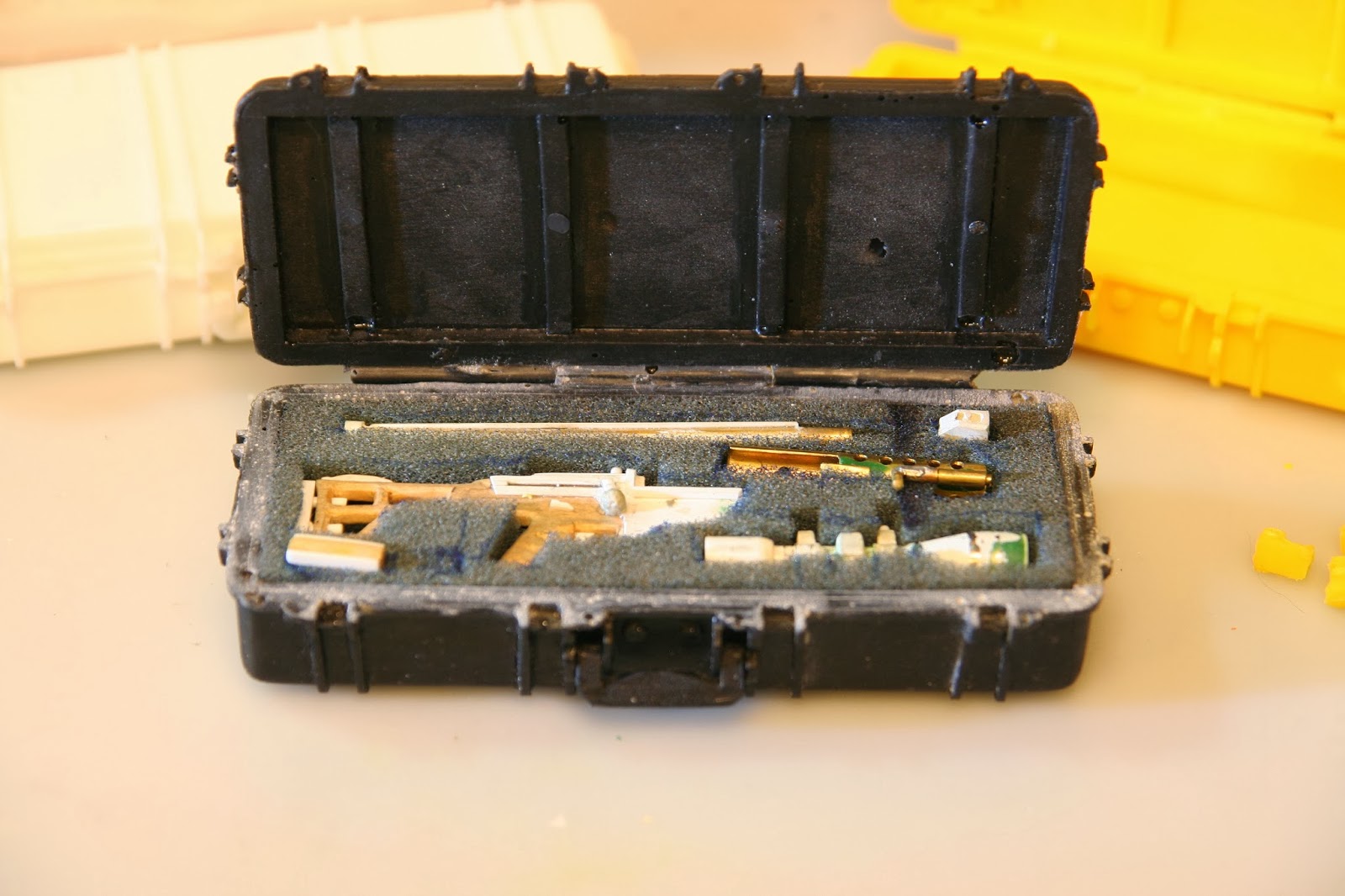 Amazing Casting Products: Deck the Tree with Miniature TOY Guns ...