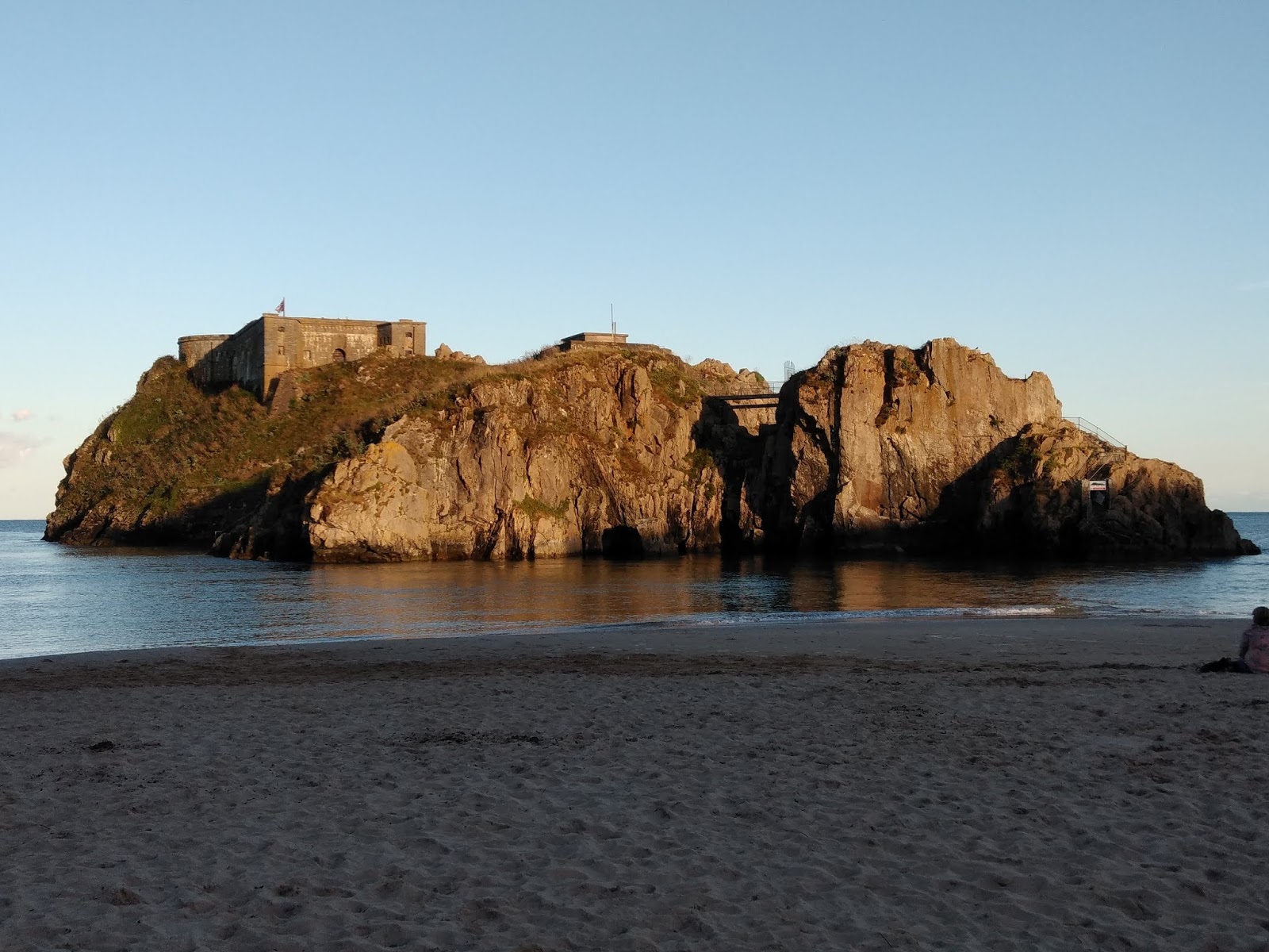 The castles, towers and fortified buildings of Cumbria: Tenby, Fort St ...