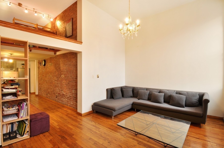 EV Grieve: Why Faye Dunaway could be your new neighbor