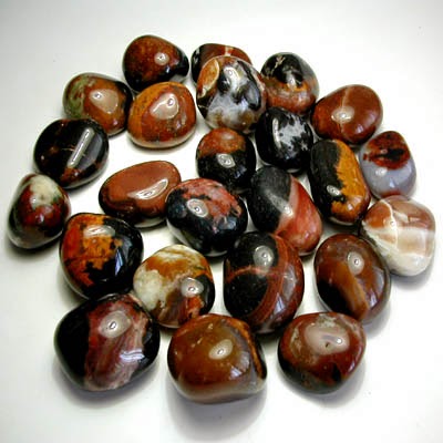 Le proprietà della Sardonice (Sarda, Sardonica) in Cristalloterapia ...