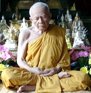 Lovethaishop: Interesting Facts - LP Tim, Wat Lahanrai