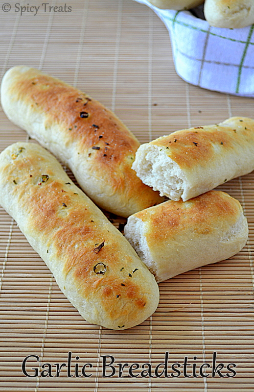Spicy Treats: Garlic Breadsticks / Bread sticks