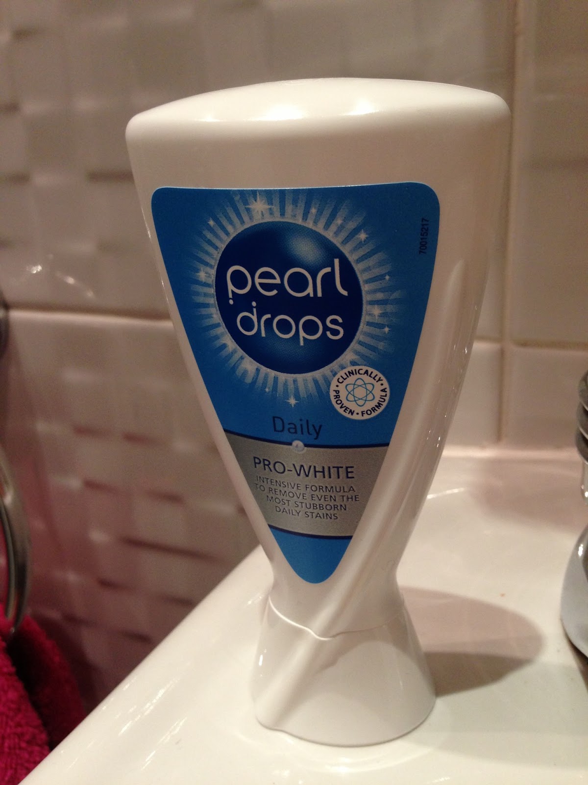 Claire's Diva Days: Product Review- Pearl Drops Toothpaste