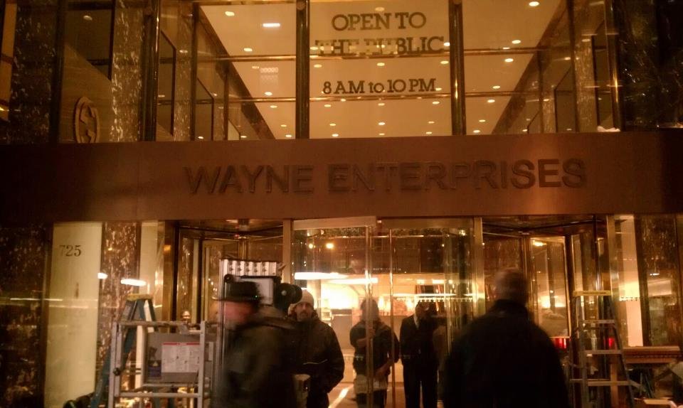 Bat World: Imágenes de la nueva Torre Wayne