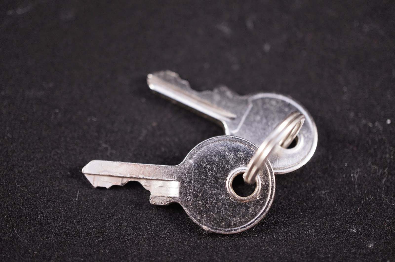 24 keys public domain pictures