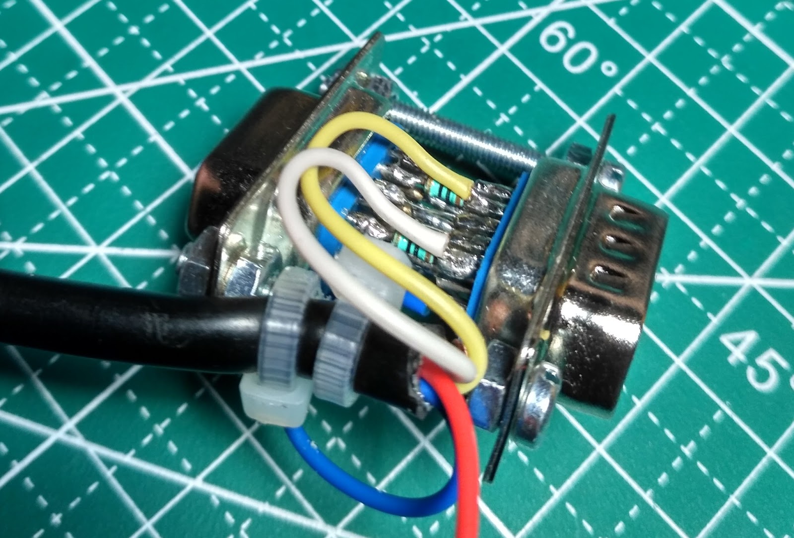 More Than User: DDC I2C KVM with mouse + keyboard controlled by hand ...