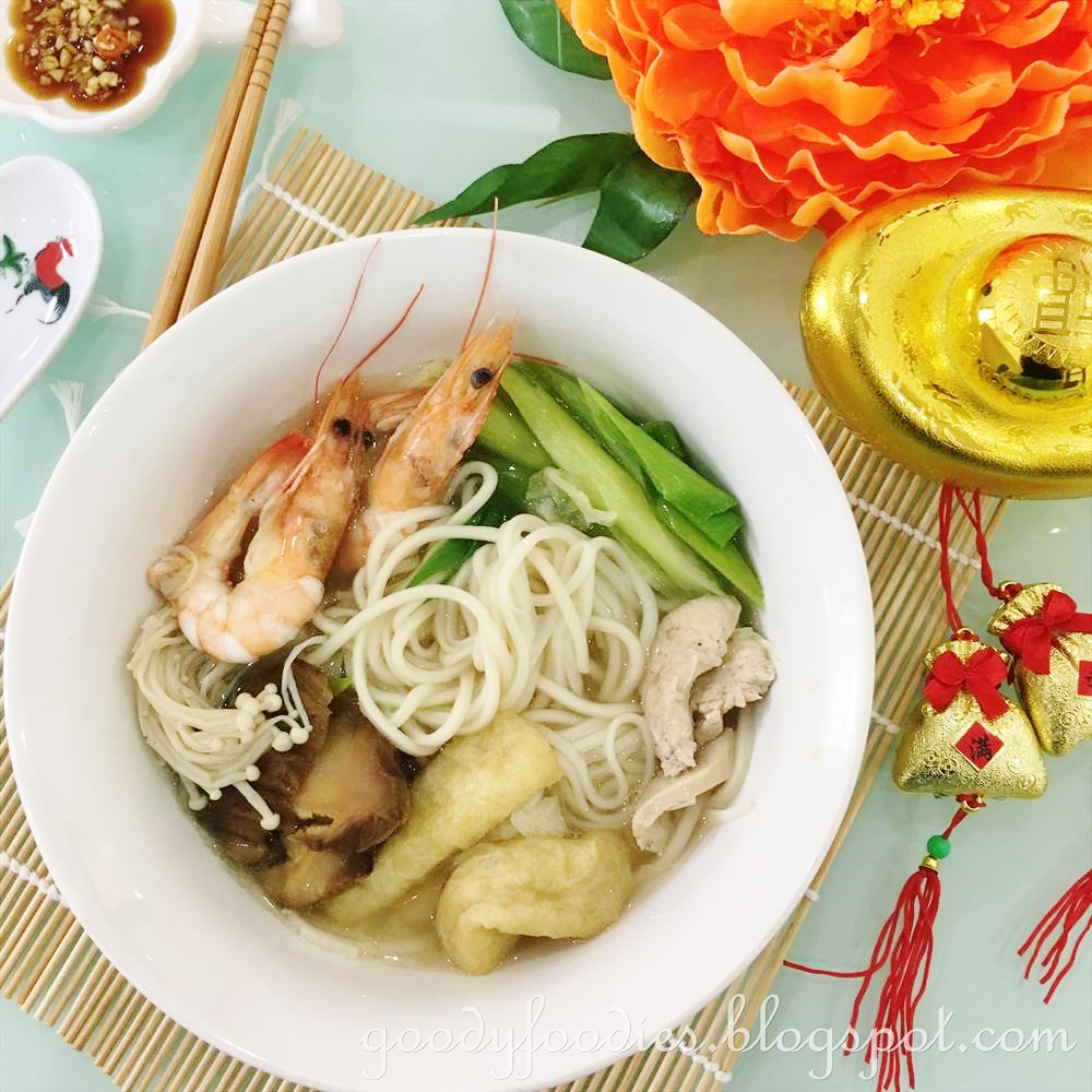 GoodyFoodies: Recipe: Longevity noodles with prawns, leeks and tofu pok ...