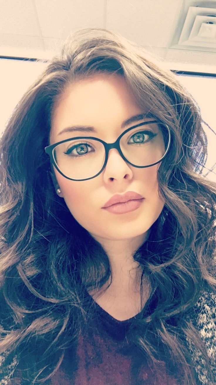 Impressively beautiful women