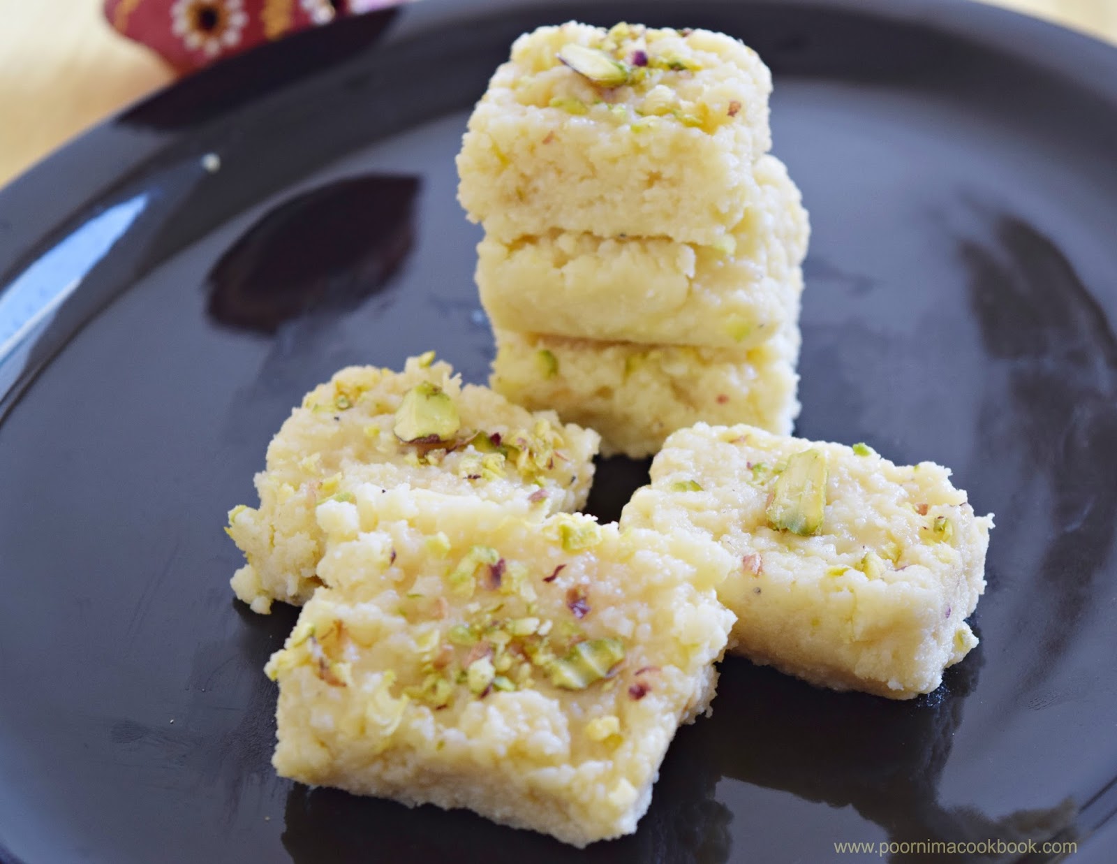 Poornima's Cook Book: Instant Kalakand / Kalakand / Milk cake