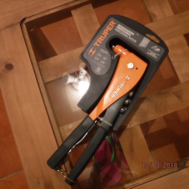 Chip & Debbie Willis on s\v Elegant'sea: New "Truper" rivet gun - 2018