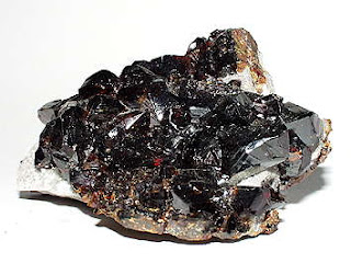 Hechos unos Elementos: Talio por Kiko Hernandez