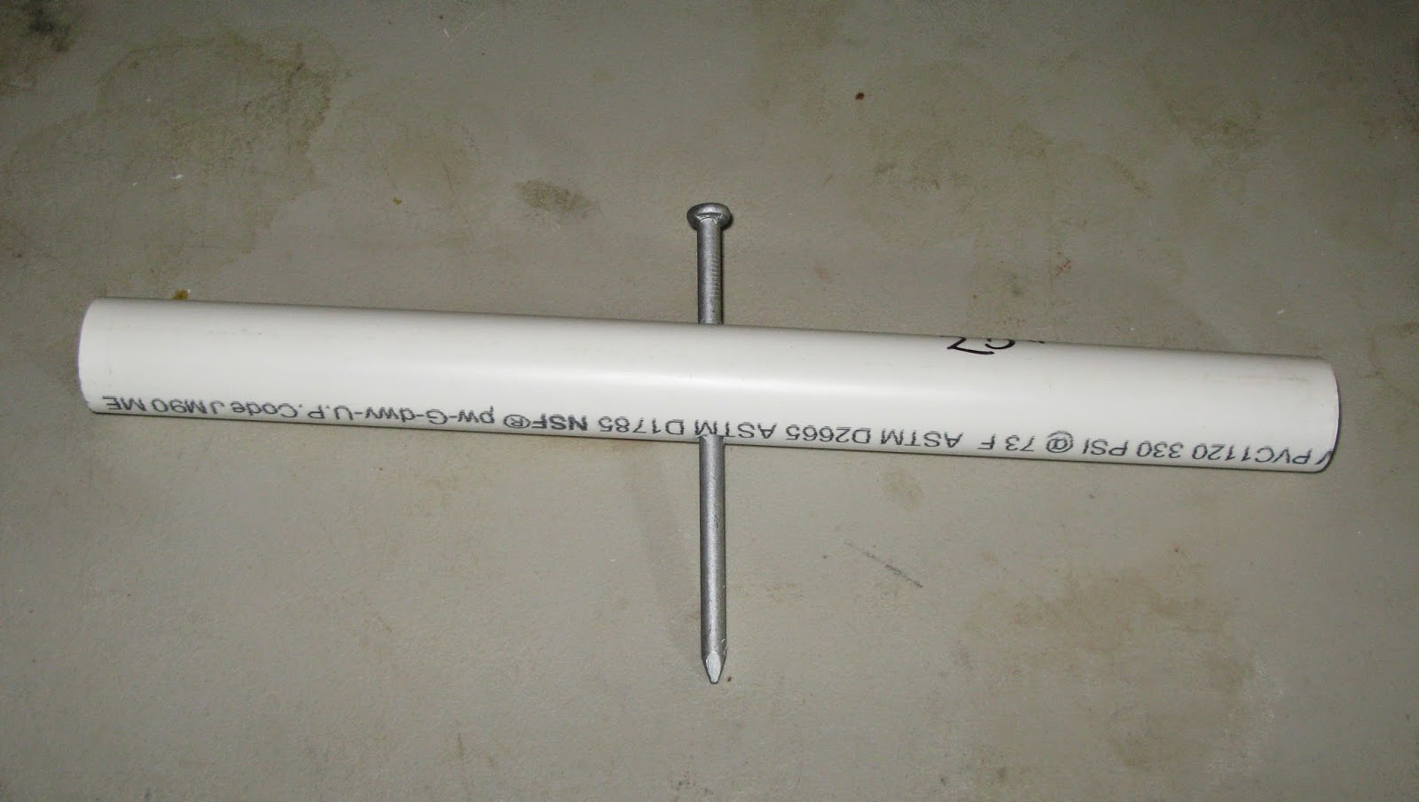 BALLSEYE'S BOOMERS: Ballseye's Portable PVC Target Stand