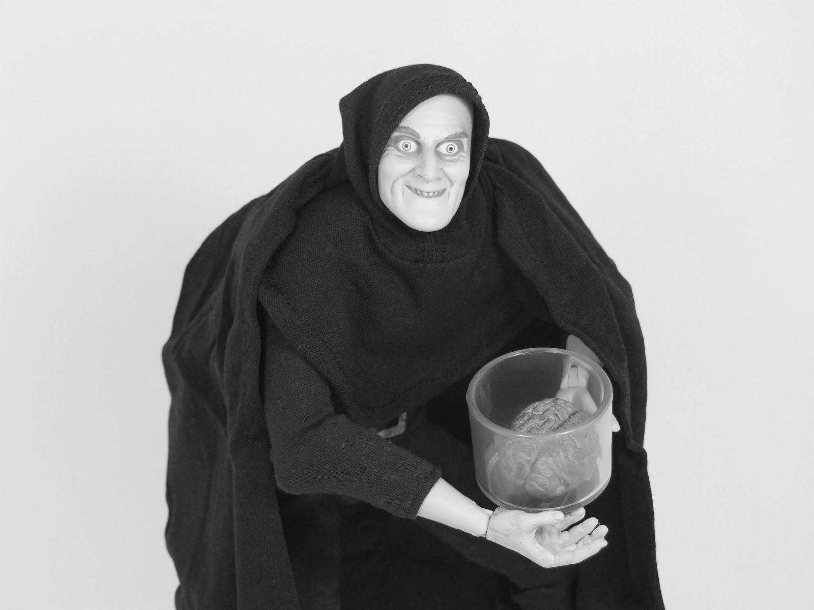 Small Characters: Sideshow. Igor. El jovencito Frankenstein