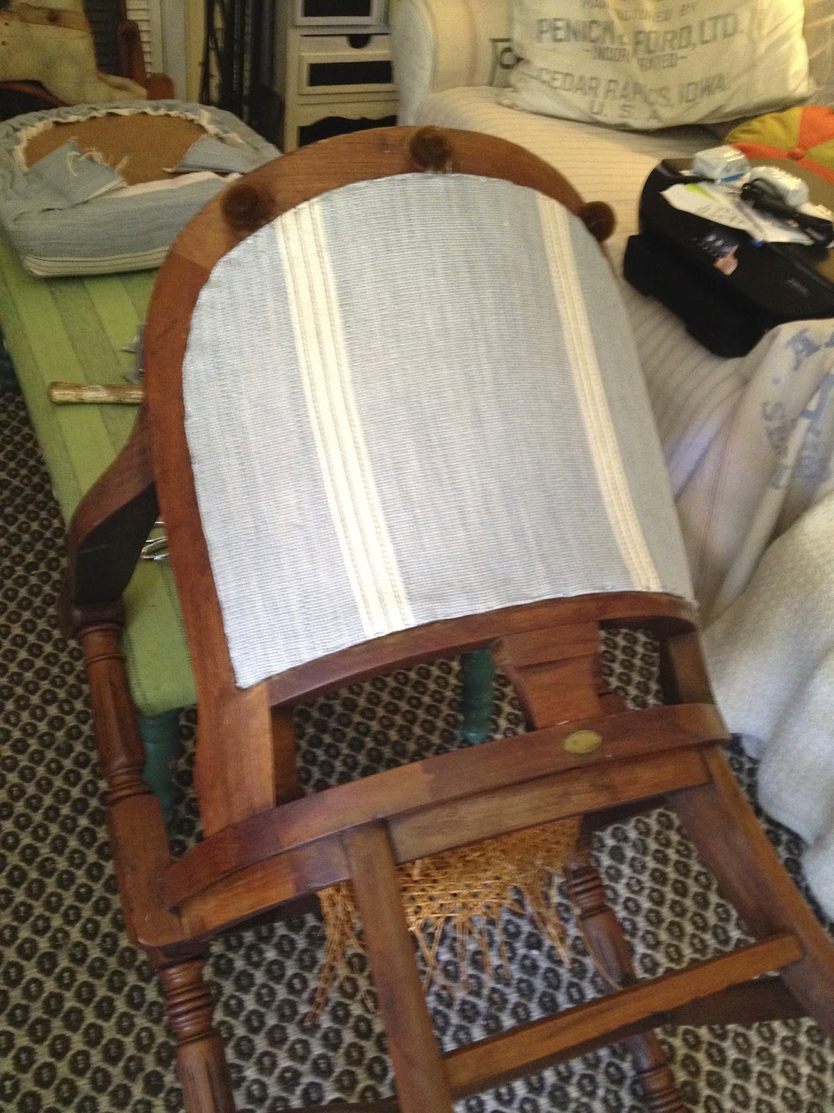 SheShe, The Home Magician: How to fix a chair with a broken cane seat ...