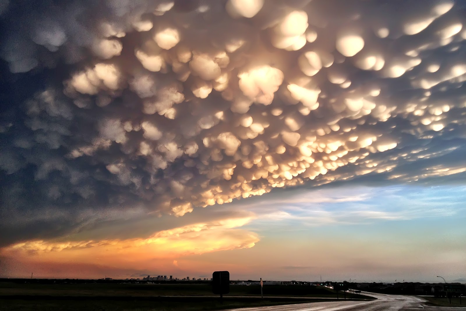 It Works For Bobbi Mammatus Clouds